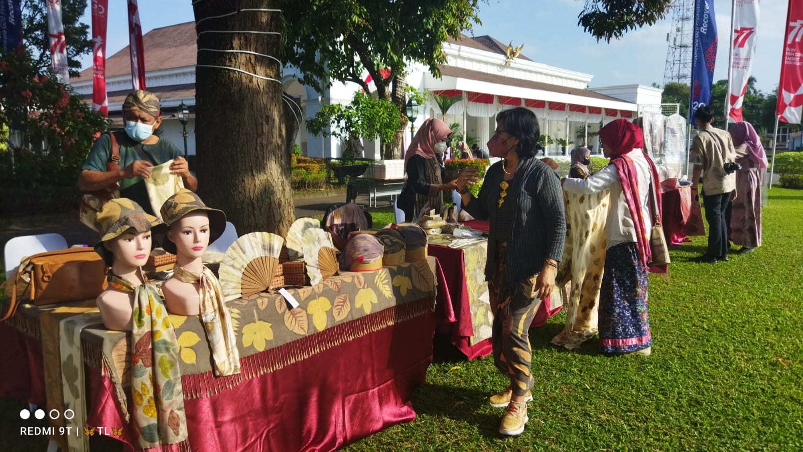 Gelaran Lomba Fotografi Pesona Ecoprint di Istana Kepresidenan Yogyakarta